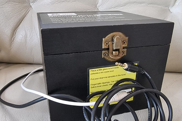 DNA Black box - Art of Health